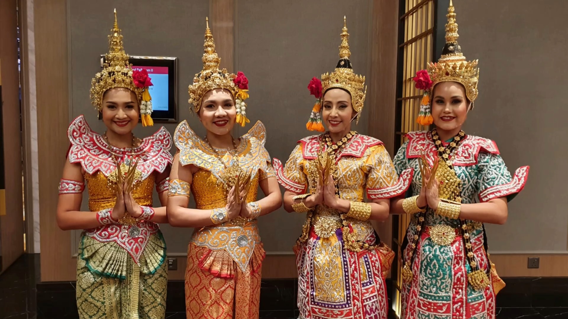 Thai Classical Dance – TDS