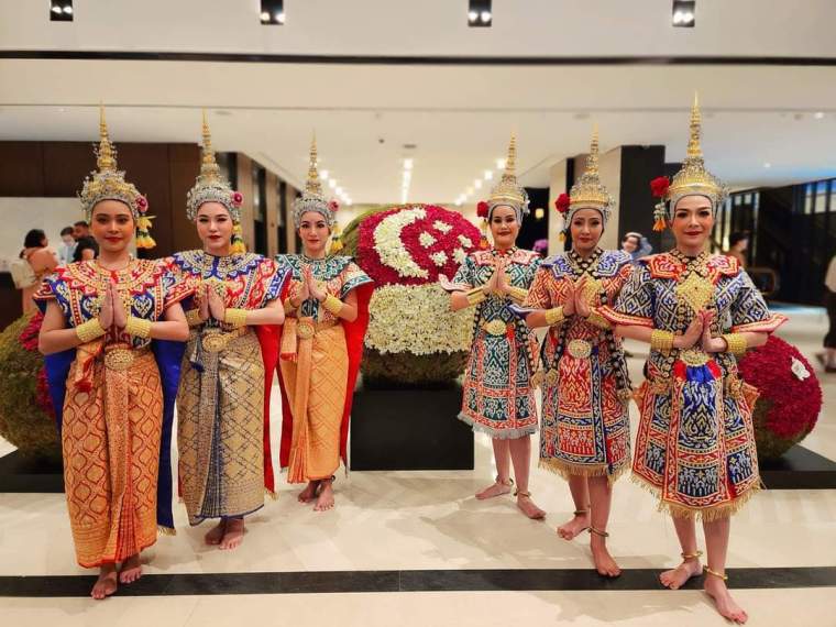 Thai Traditional Dance Performance – TDS